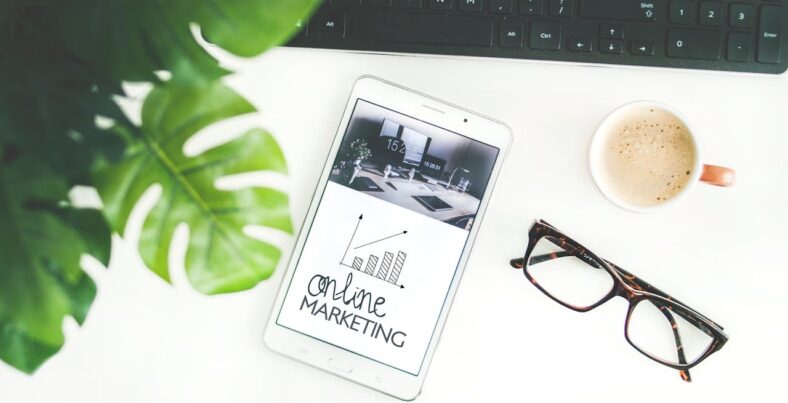 What is online marketing? Definition, types, and benefits - Super Web ...